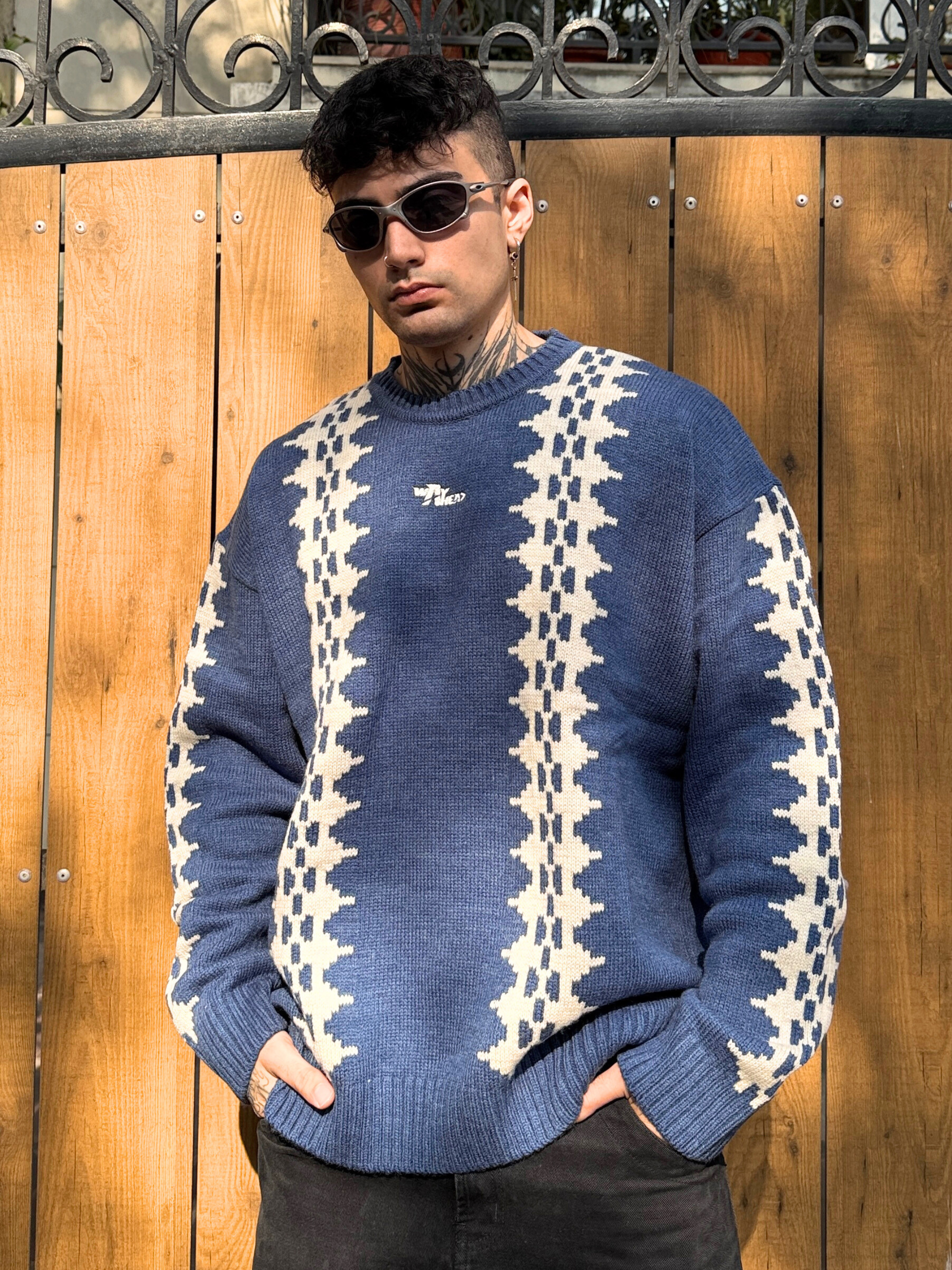 Midnight Blue Sweater – WayAhead-Your Future Wardrobe